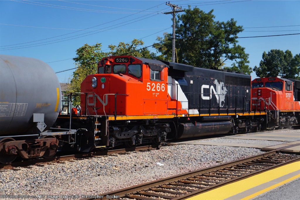 CN 5266